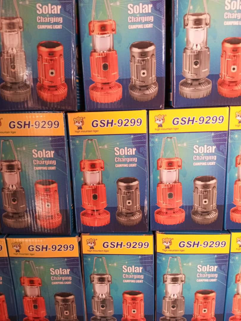 Solar and chargeable fan/lamp – Kaphymhaq